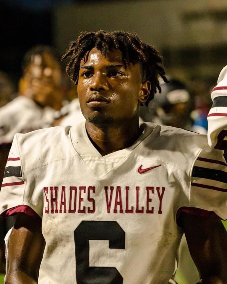 Senior Spotlight: Christian Thomas – The RED & BLACK